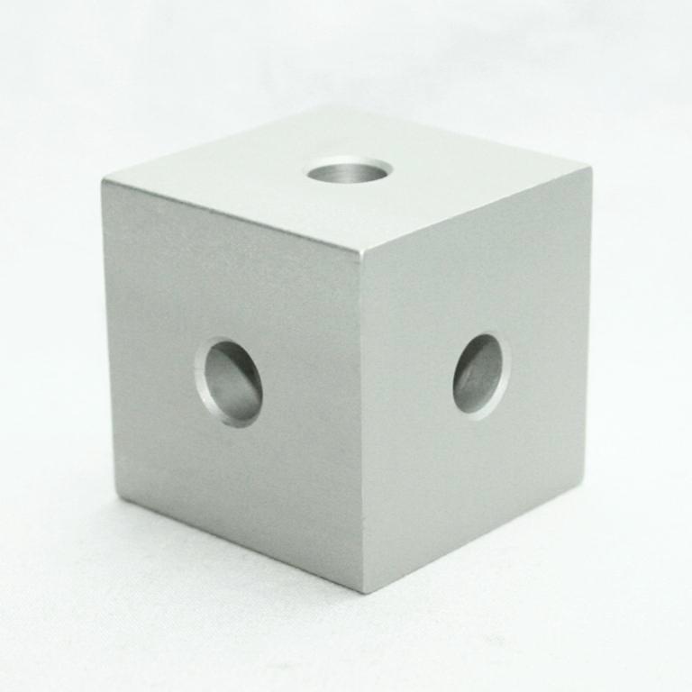 Square Tri-Corner Bracket – Faz-Store